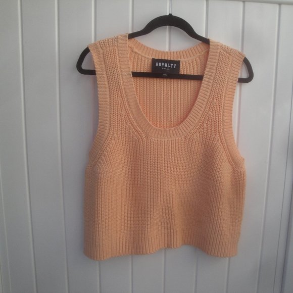 ROYALTY BY MALUMA | Tops | Royalty By Maluma Melon Or Peach Color ...